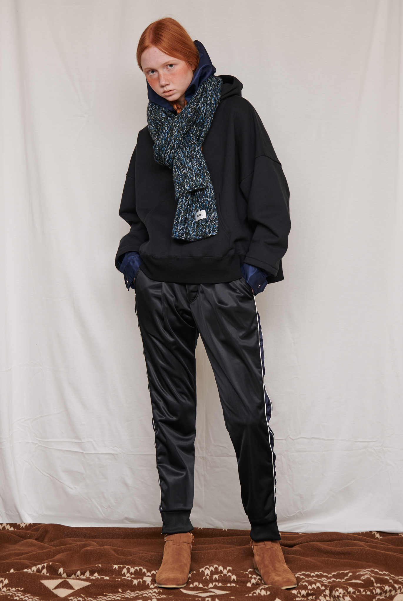 no. (ﾅﾝﾊﾞｰ) / LAYERED SWEAT HOODY – IVORY×O.WHITE | disarm | no. ROTOL ...